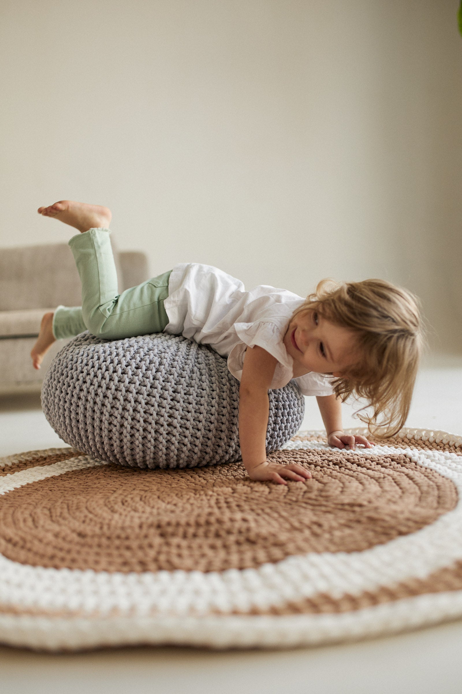 How to Choose a Stylish and Comfortable Pouf for a Kids' Room – Juli ...